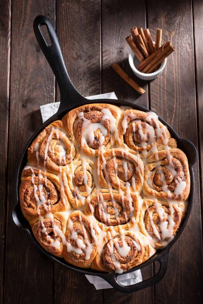 Breakfast Ideas with Cinnamon Rolls: 15 Delicious Companions | Rose ...