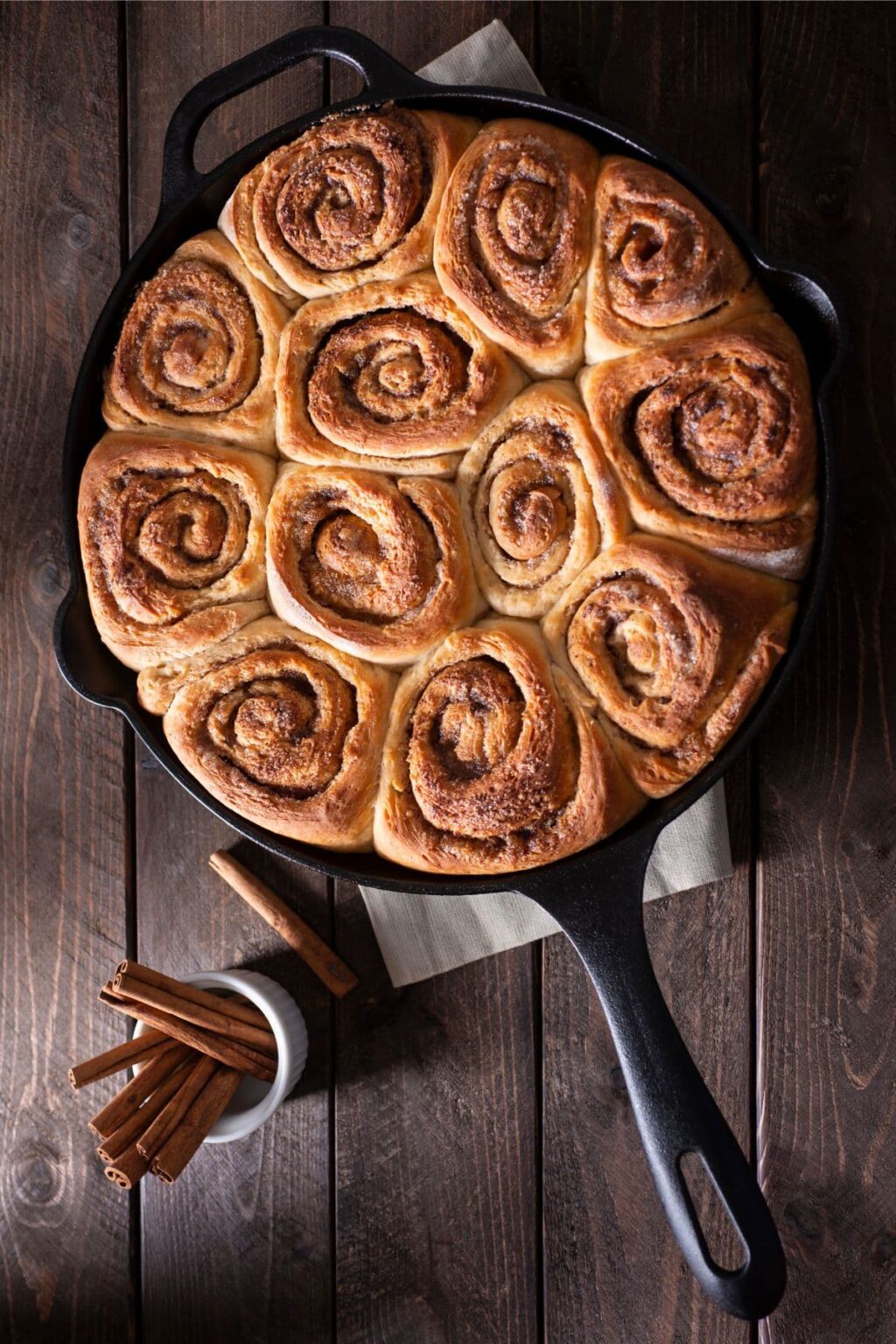 Breakfast Ideas with Cinnamon Rolls: 15 Delicious Companions | Rose ...