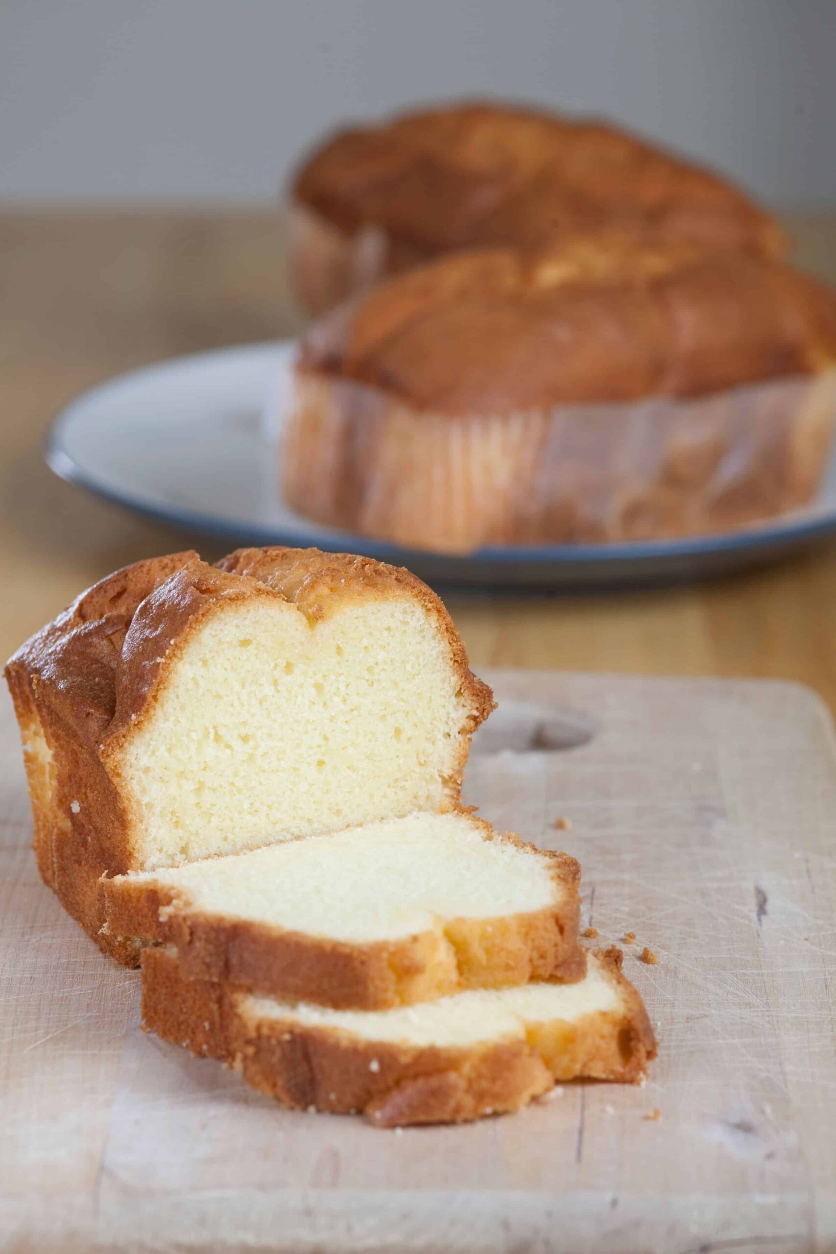 Easy Fresh Milled Flour Pound Cake With Sour Cream | Rose Colored Home